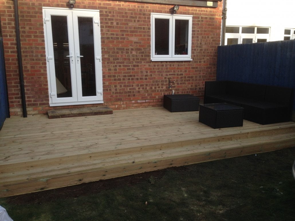 Decking,Pergolas & Cabins - Evolve Gardens